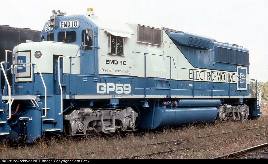 EMDX 10--GP59 Demonstrator